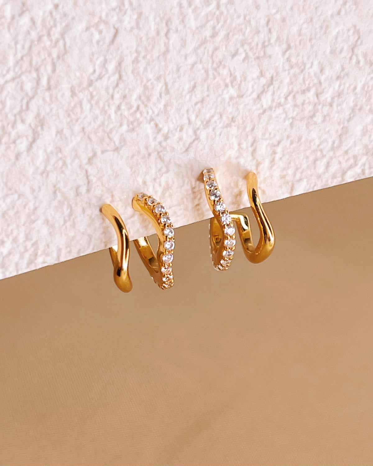 Winnie Wave Design Double Layer Half Zircon Paved Pseudo Stack illusio ... Winnie Wave Design Double Layer Half Zircon Paved Pseudo Stack illusio ...